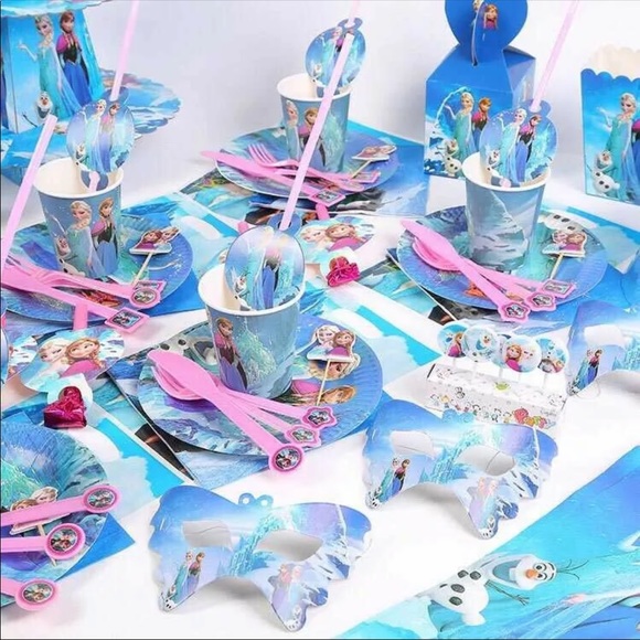 Party Supplies | Frozen Elsa And Anna Party Supplies Set For 1 | Poshmark